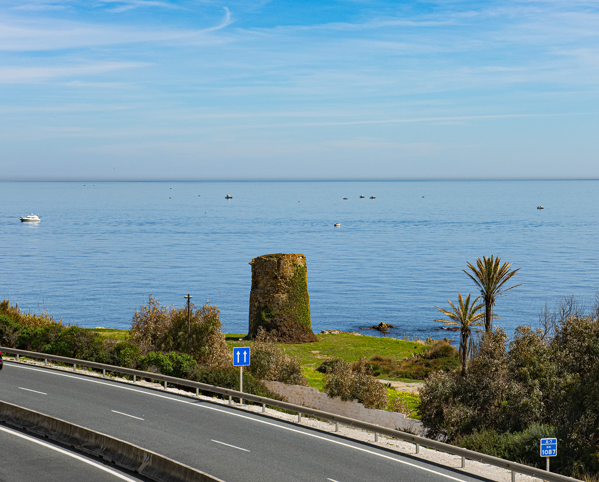Punta de la Chullera watchtower | Western Costa del Sol | Andalucia.com