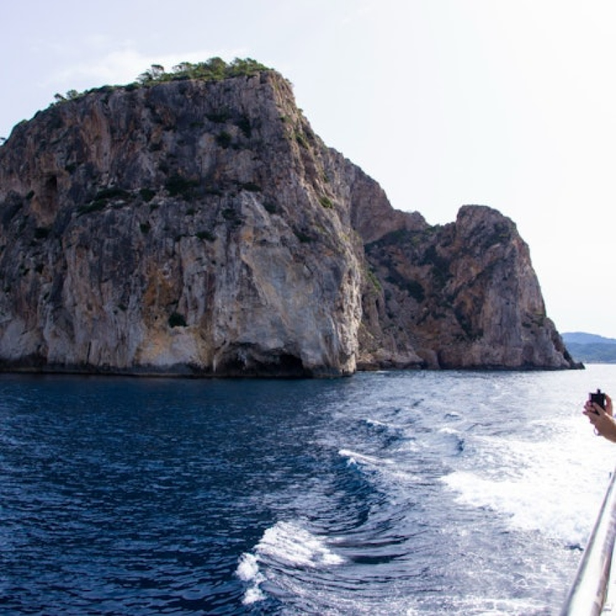 Port d'Andratx: Catamaran Cruise from Mallorca | Andalucia.com